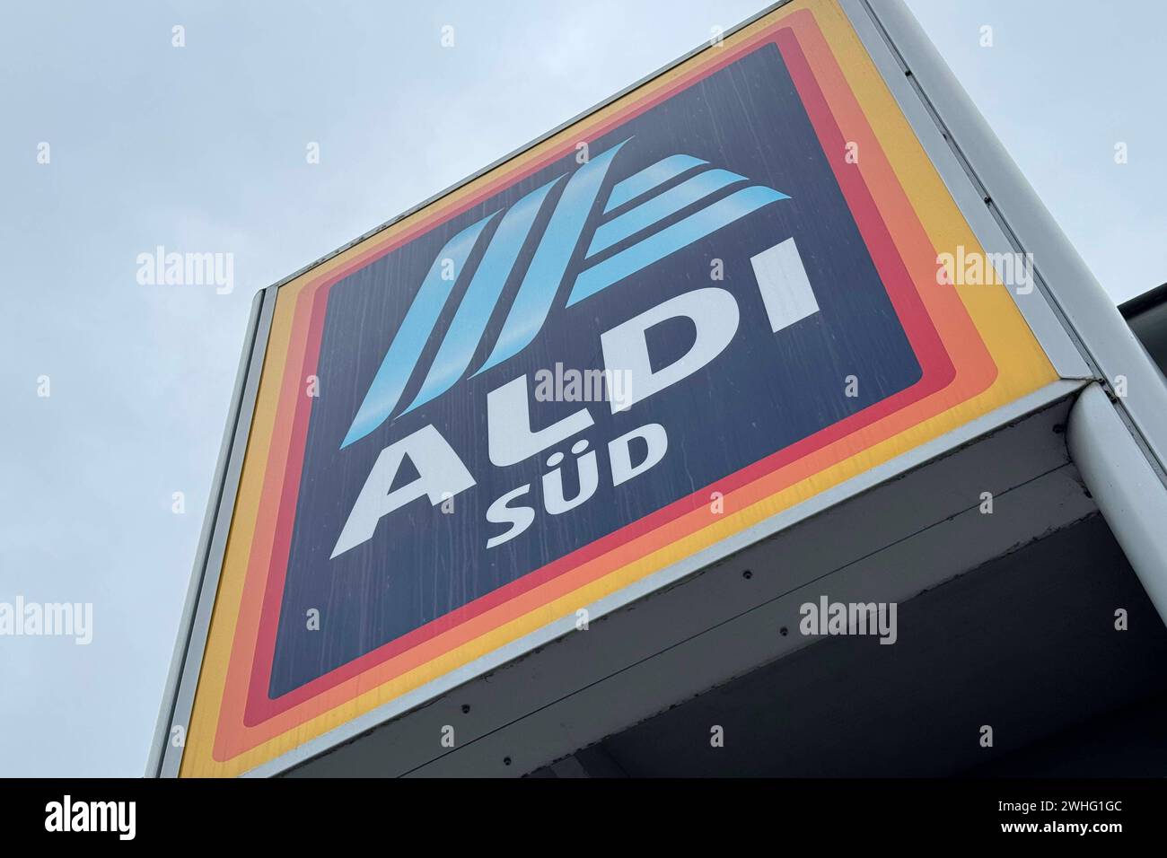 Eine Filiale von Aldi Sued Süd in Siegen, Logo Aldi Filiale am 09.02. ...