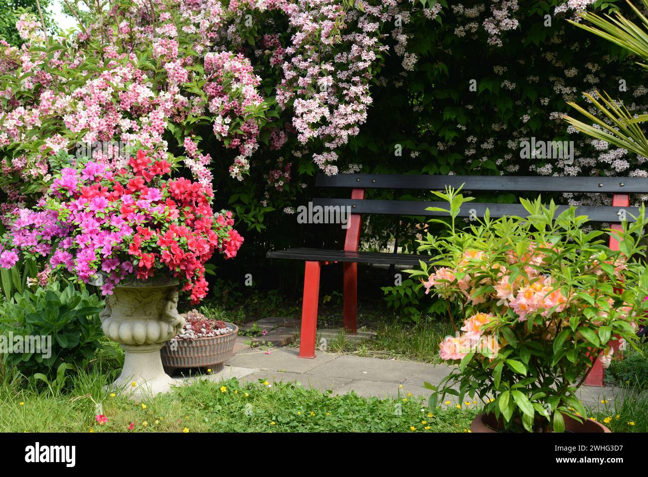 Spring bank park hi-res stock photography and images - Alamy
