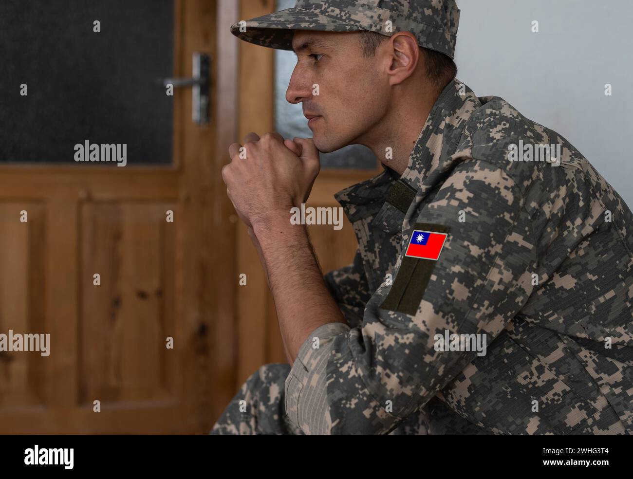 Flag of Taiwan on soldiers arm. Flag of Taiwan on military uniforms ...