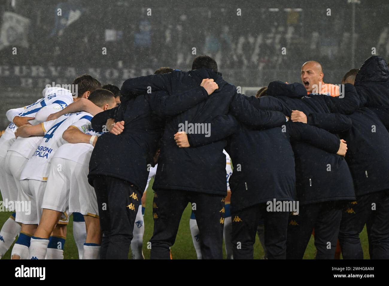 Team of Brescia Calcio before the match during the Serie B BKT football ...