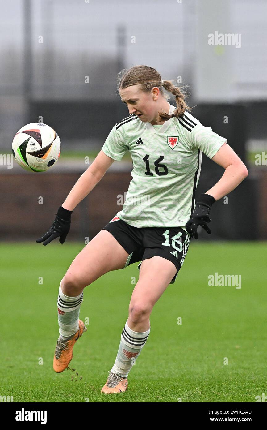 Tubize, Belgium. 08th Feb, 2024. Cadi Rodgers (16) of Wales pictured ...