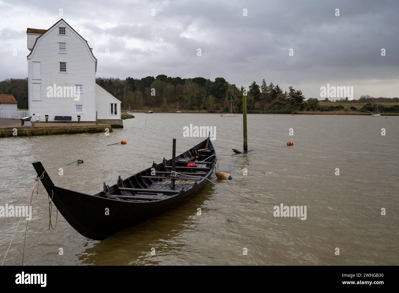 Tide mill Woodbridge Suffolk England Stock Photo - Alamy