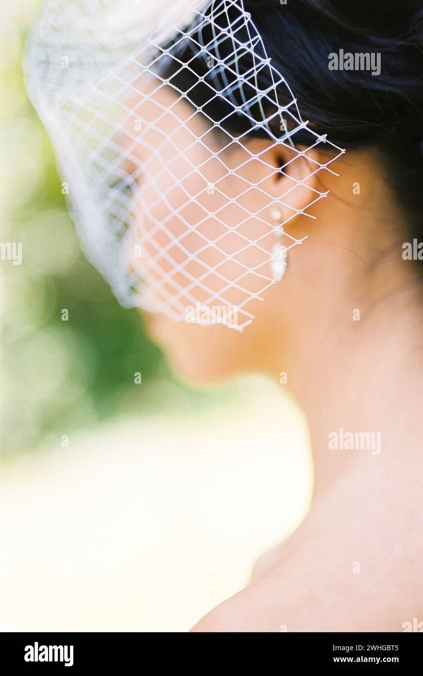 Face veil bride hi-res stock photography and images - Alamy