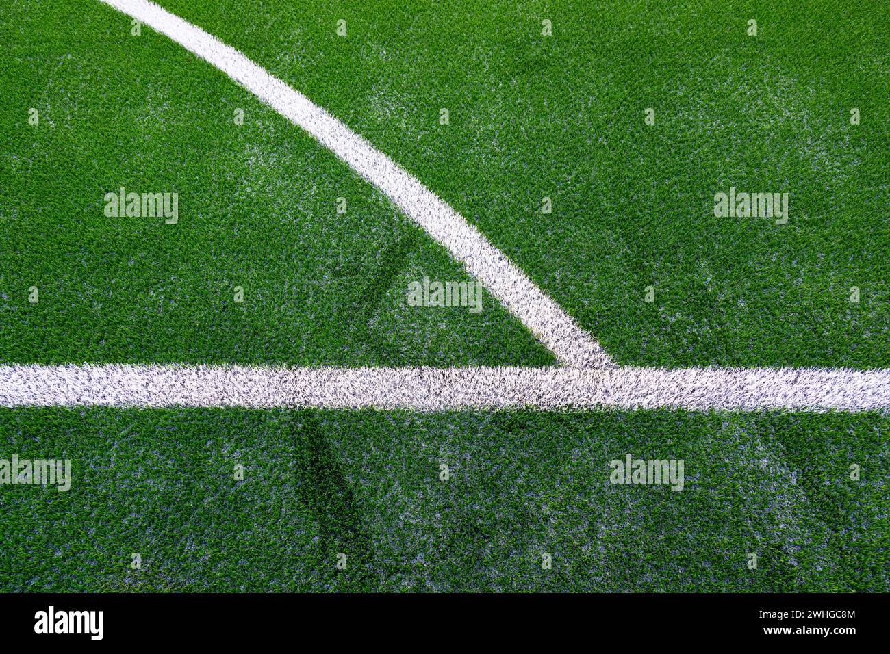 American football field markings hi-res stock photography and images ...