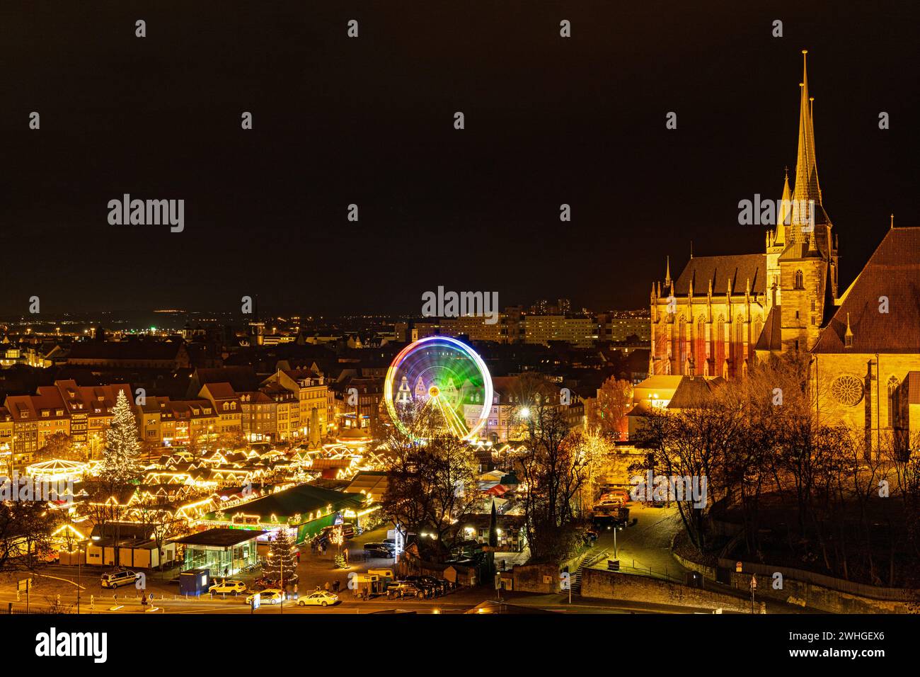 Christmas market on the cathedral square in Erfurt Stock Photo - Alamy