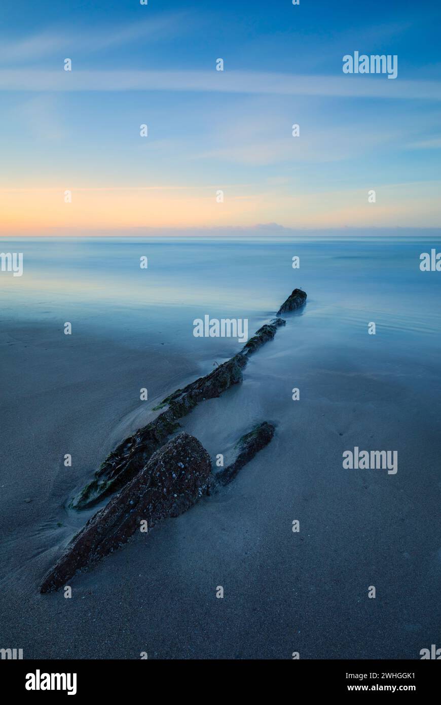 Rocky Ledge At Tregantle Beach Stock Photo - Alamy