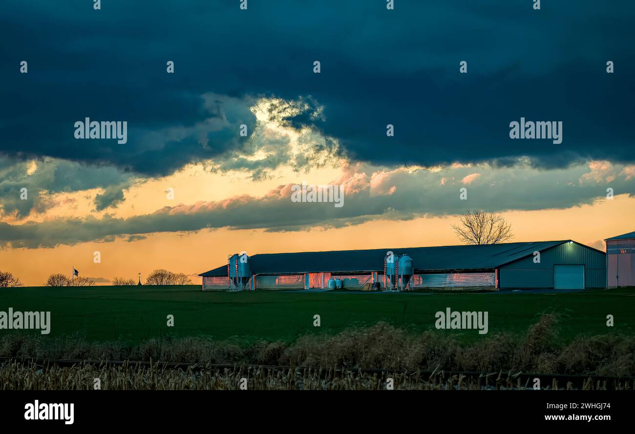 View of a Sunset, Trying to Break Thru Clouds, With Multiple Cloud ...