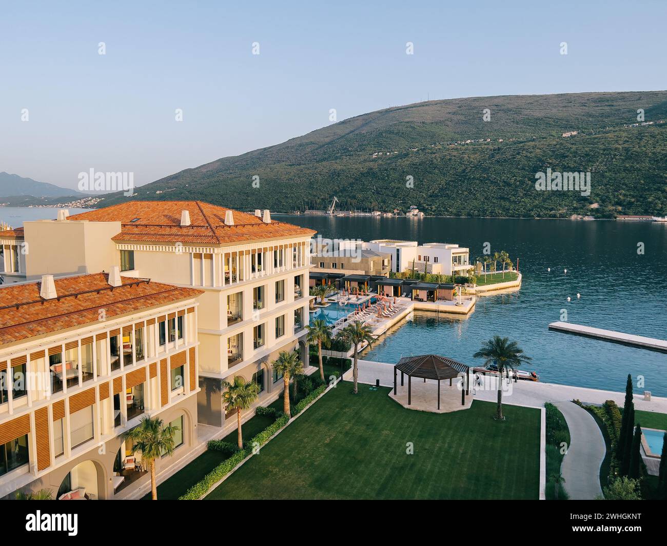 Modern beach resort hi-res stock photography and images - Alamy