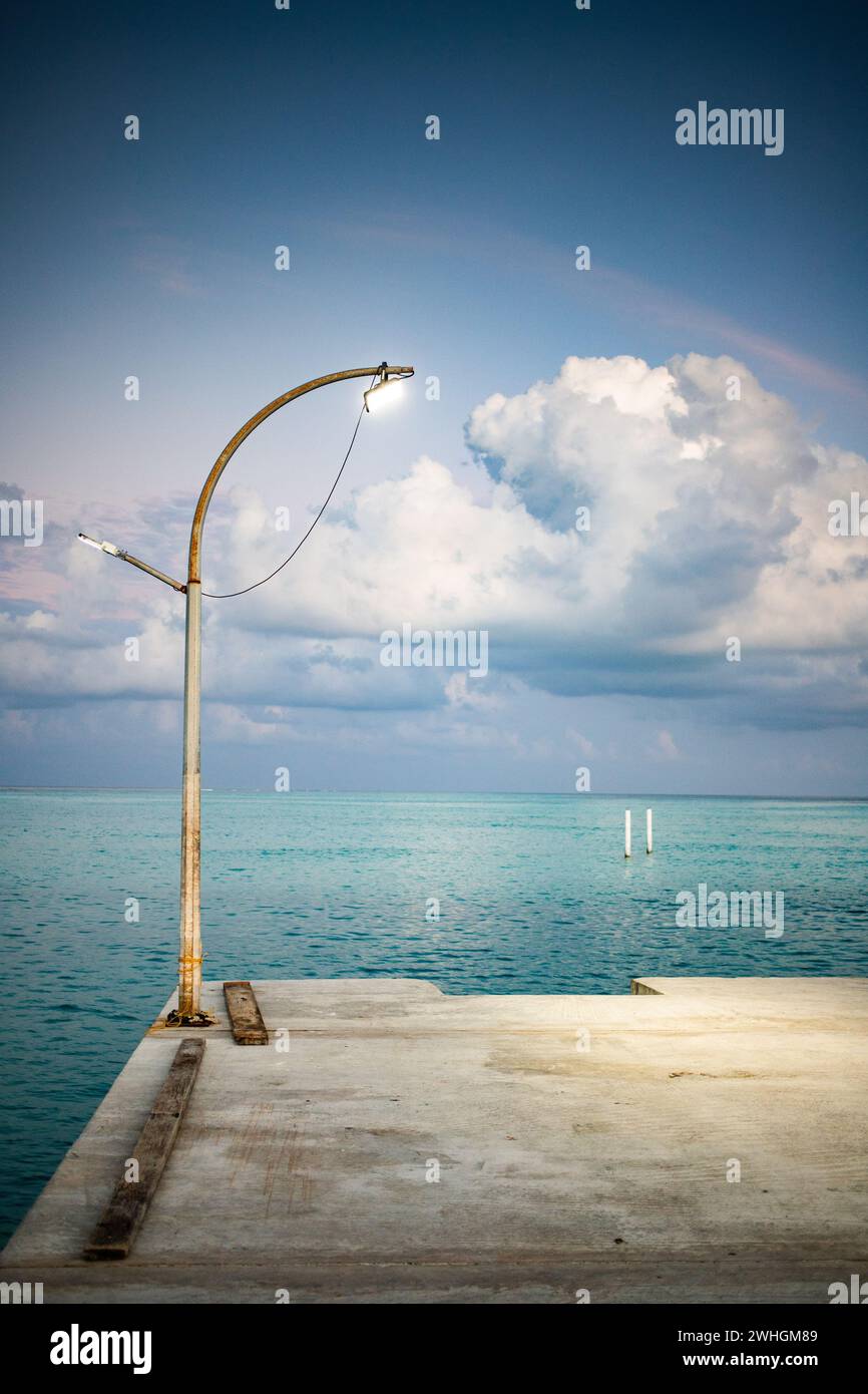 Dock lamp hi-res stock photography and images - Alamy