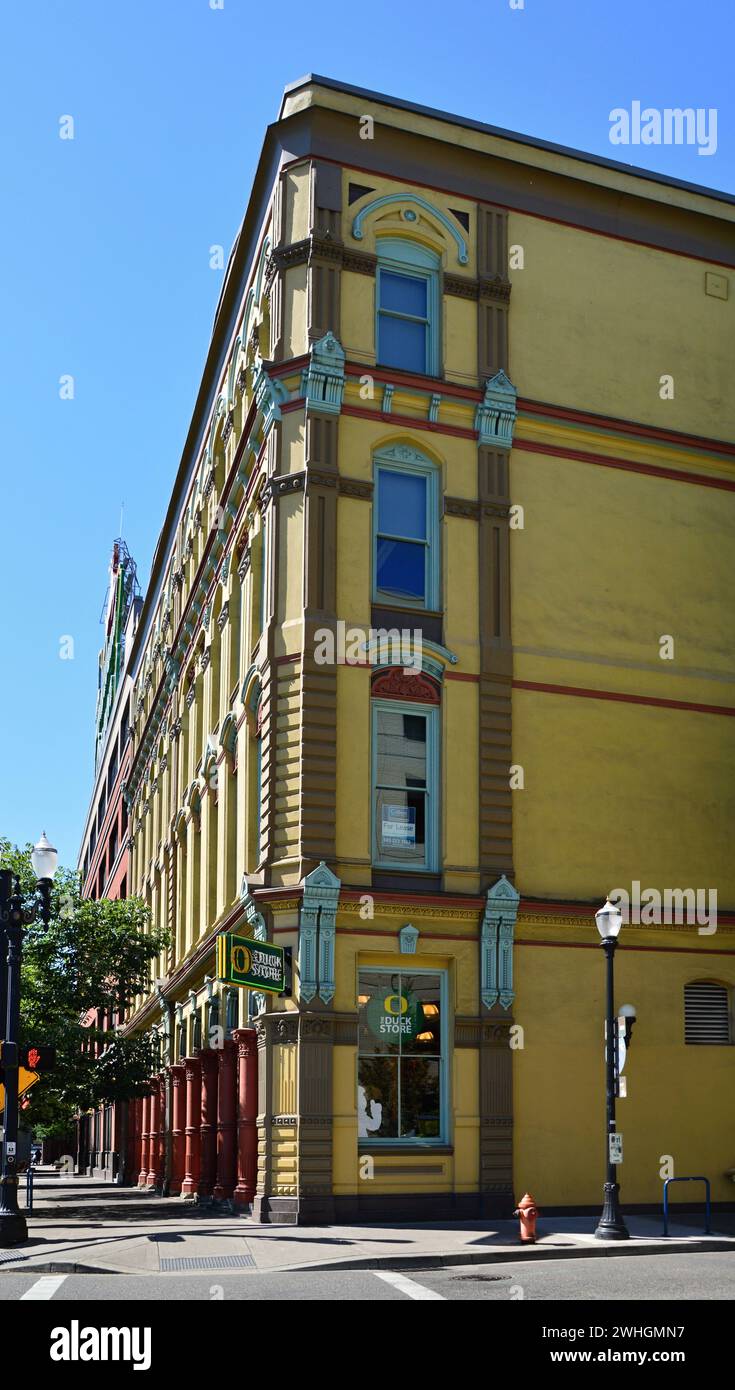 Historical Building in Downtown Portland, Oregon Stock Photo - Alamy