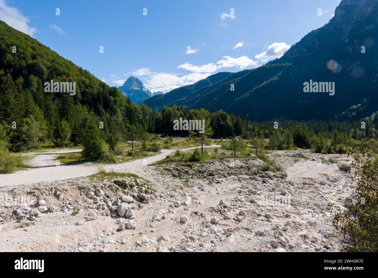 Boka waterfall hi-res stock photography and images - Alamy