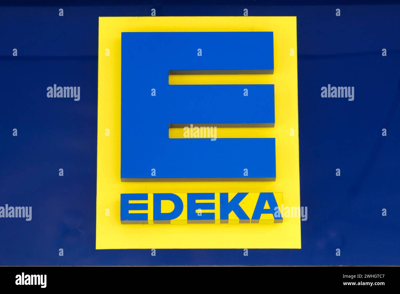 Edeka logo hi-res stock photography and images - Alamy