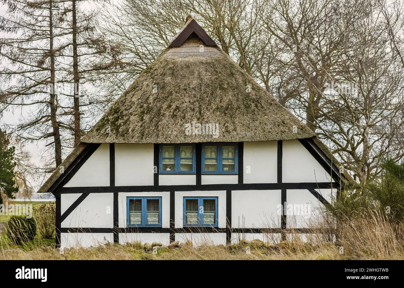 Listed thatched-roof house Stock Photo - Alamy