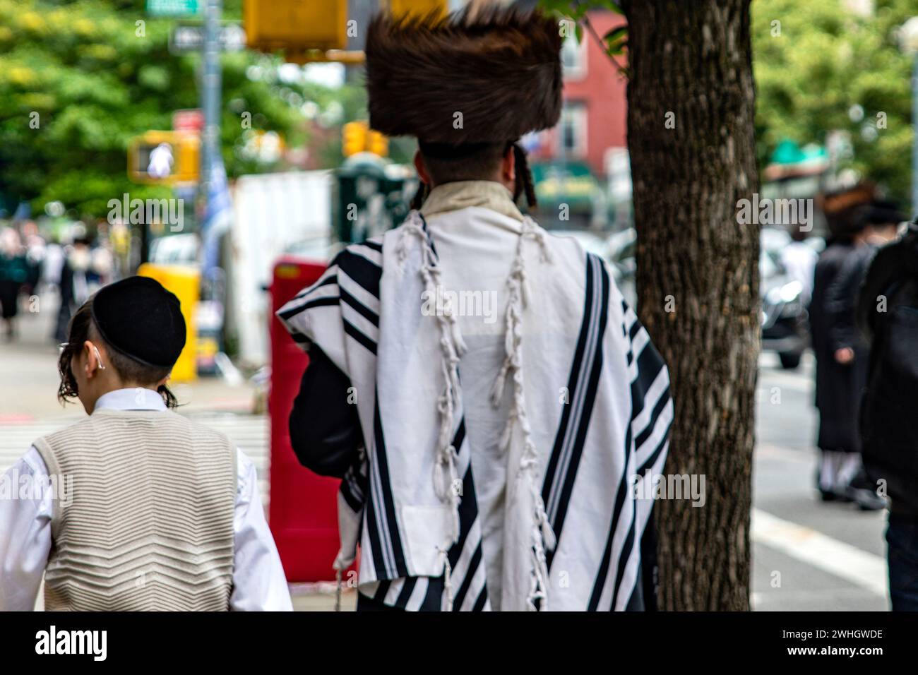 Two orthodox Jewish men in the Williamsburg neighborhood of Brooklyn ...