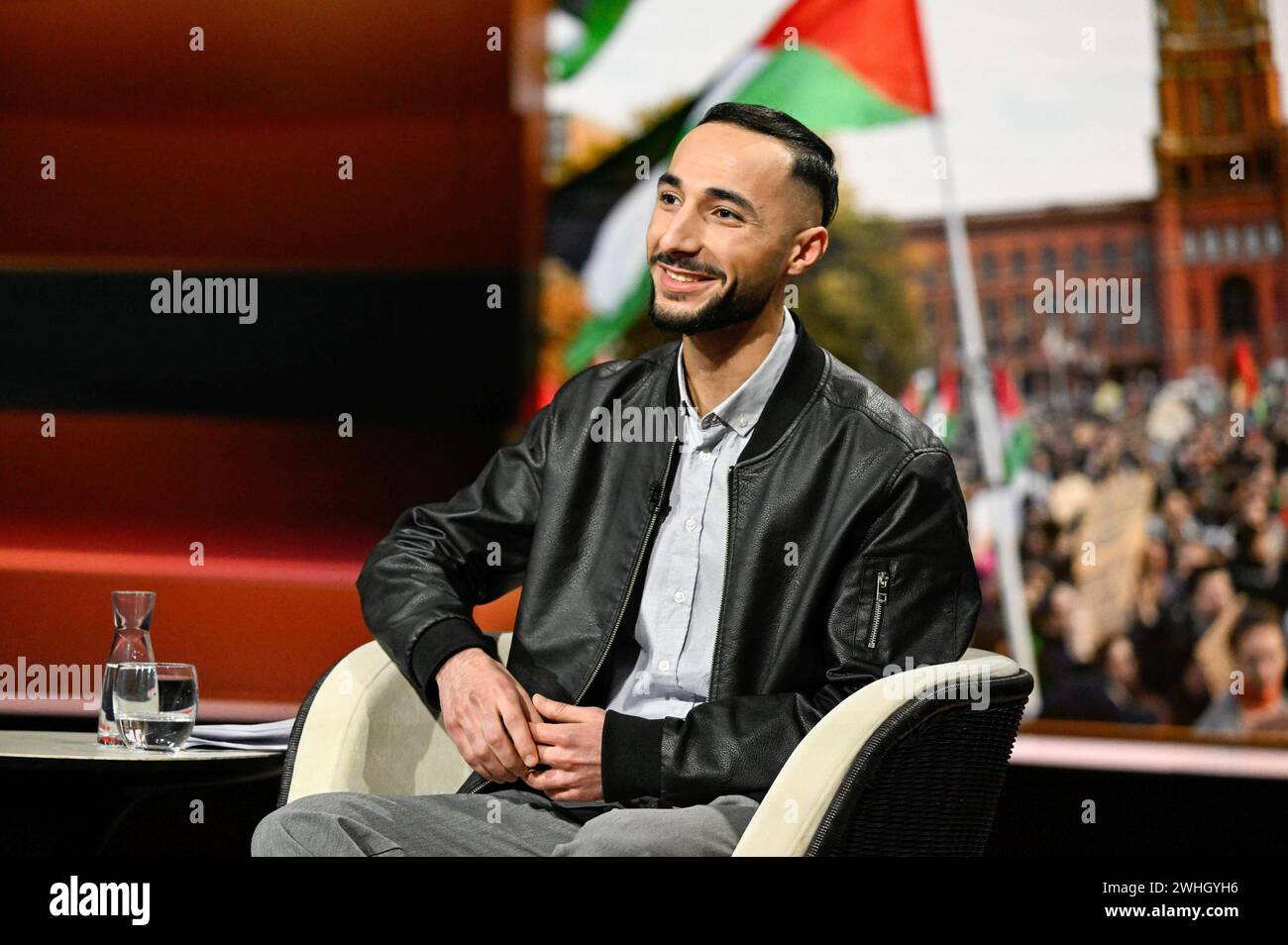 Yazan Abo Rahmie Student 11/23 her Yazan Abo Rahmie am 15. November ...