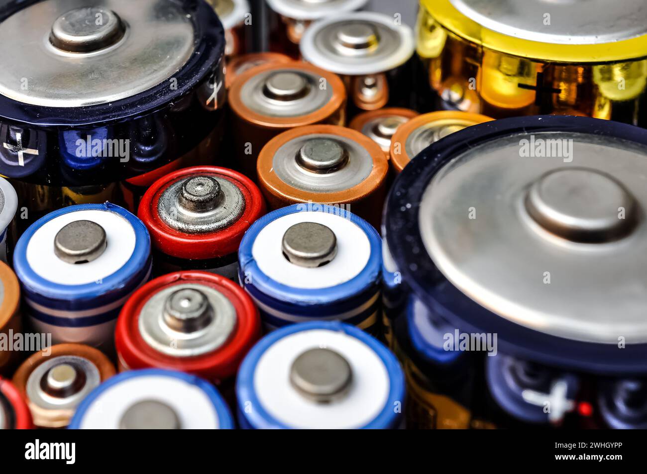 Aa batterien hi-res stock photography and images - Alamy