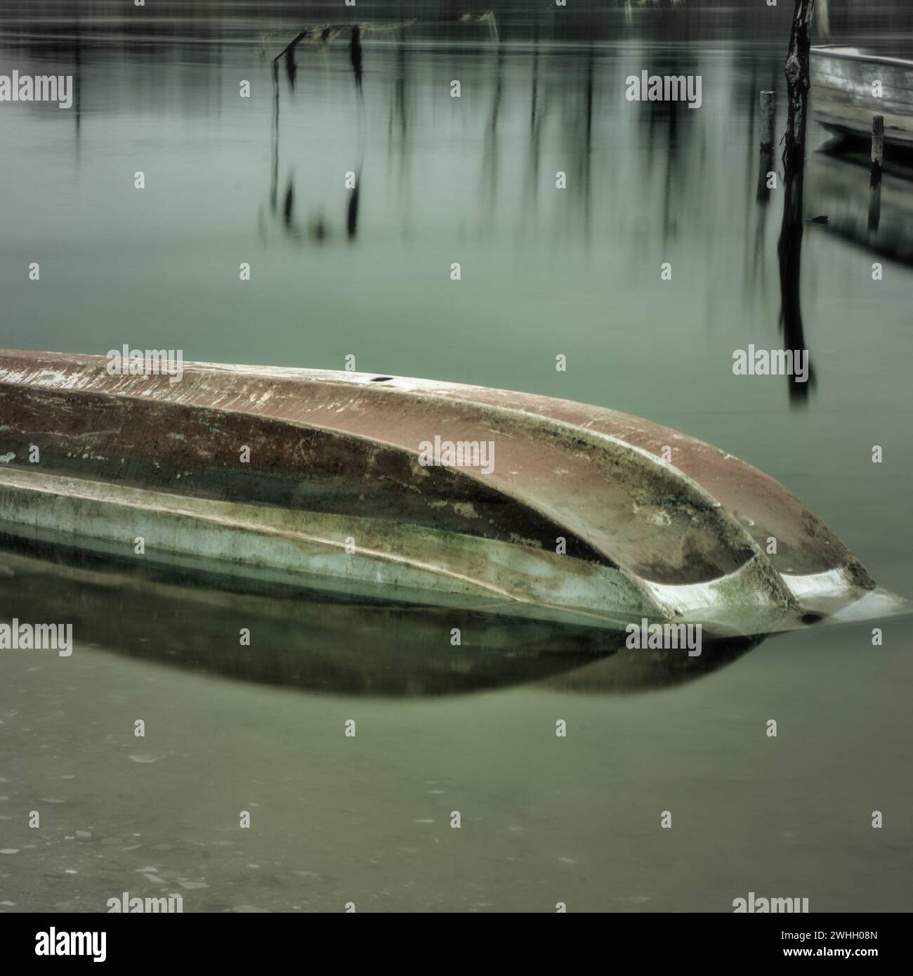 Old broken italian boats hi-res stock photography and images - Alamy