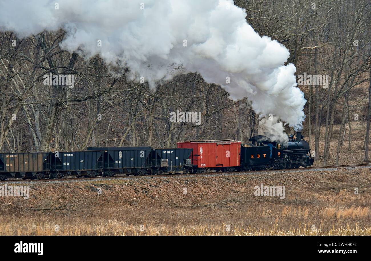 Narrow gauge freight railway hi-res stock photography and images - Alamy