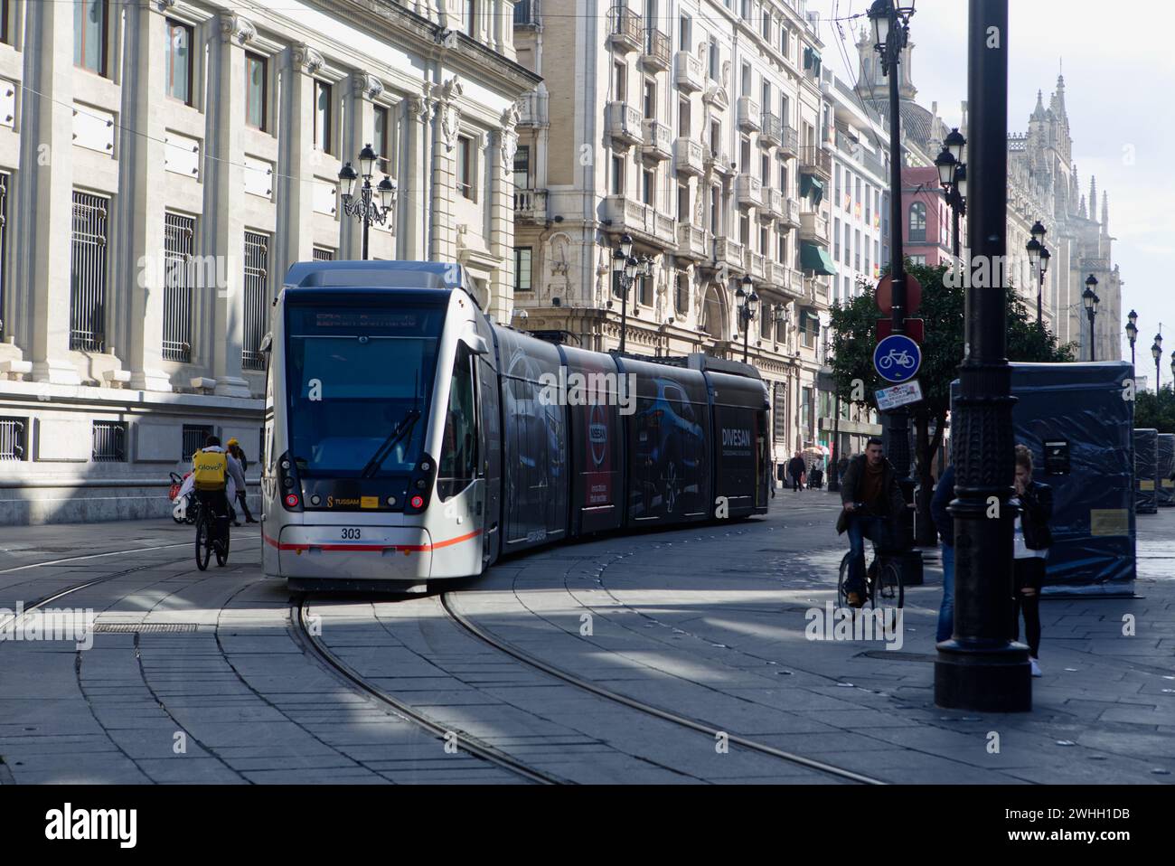 Main street runs through hi-res stock photography and images - Alamy