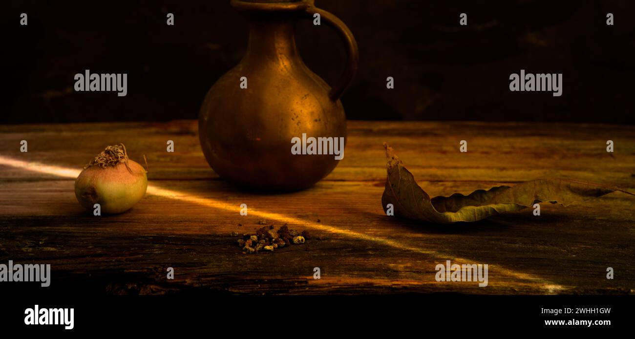 Traditional wind instruments hi-res stock photography and images - Alamy