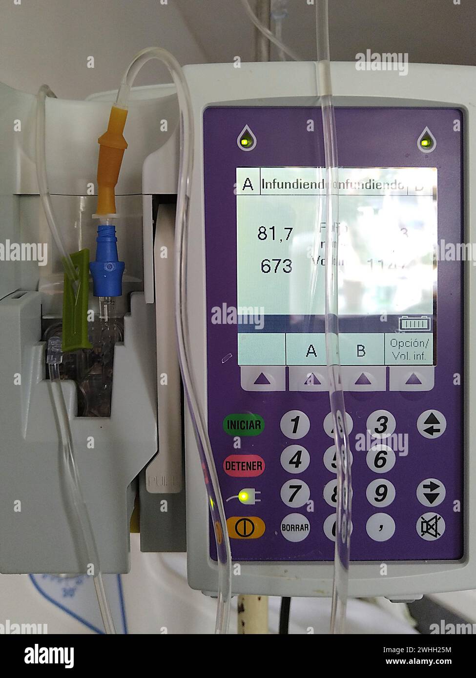 Iv drip machine hi-res stock photography and images - Alamy