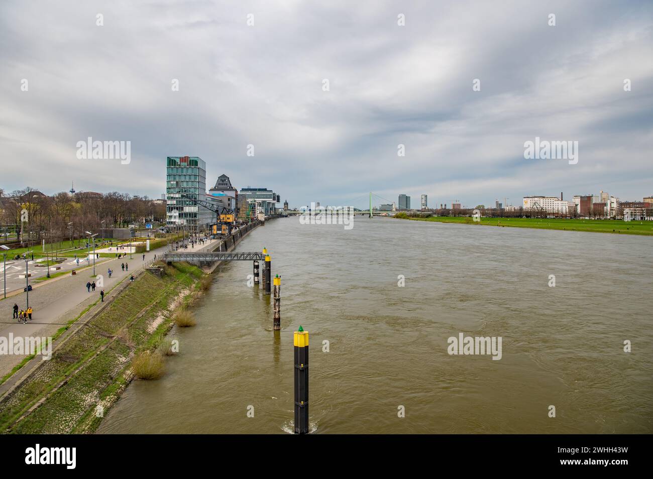 Ka lner city hi-res stock photography and images - Alamy