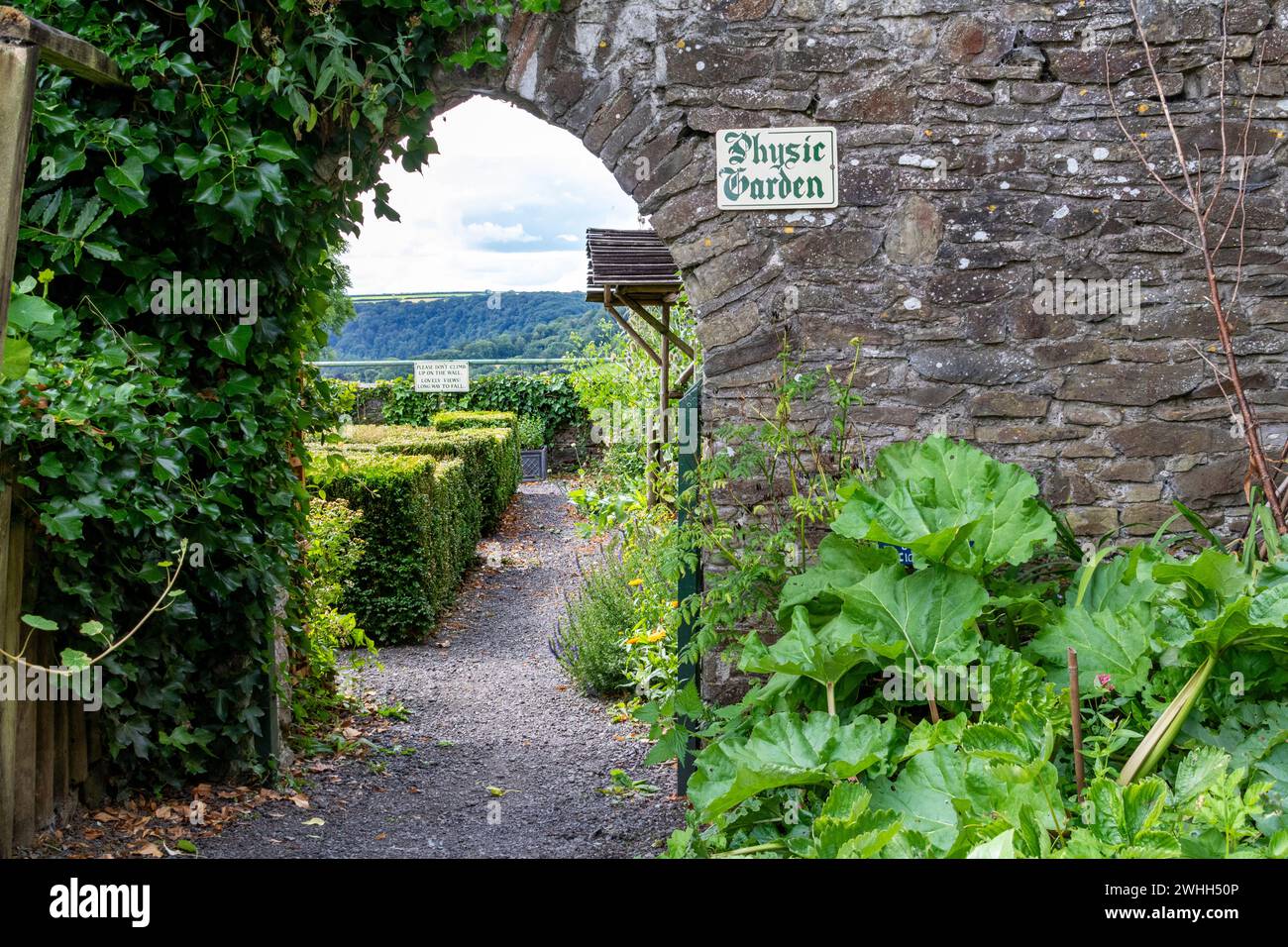 Gateway View into the Physic Garden in Great Torrington Castle ...