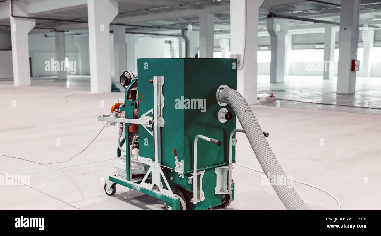 Empty Indoor Go Kart Racing playground epoxy floor Stock Photo - Alamy