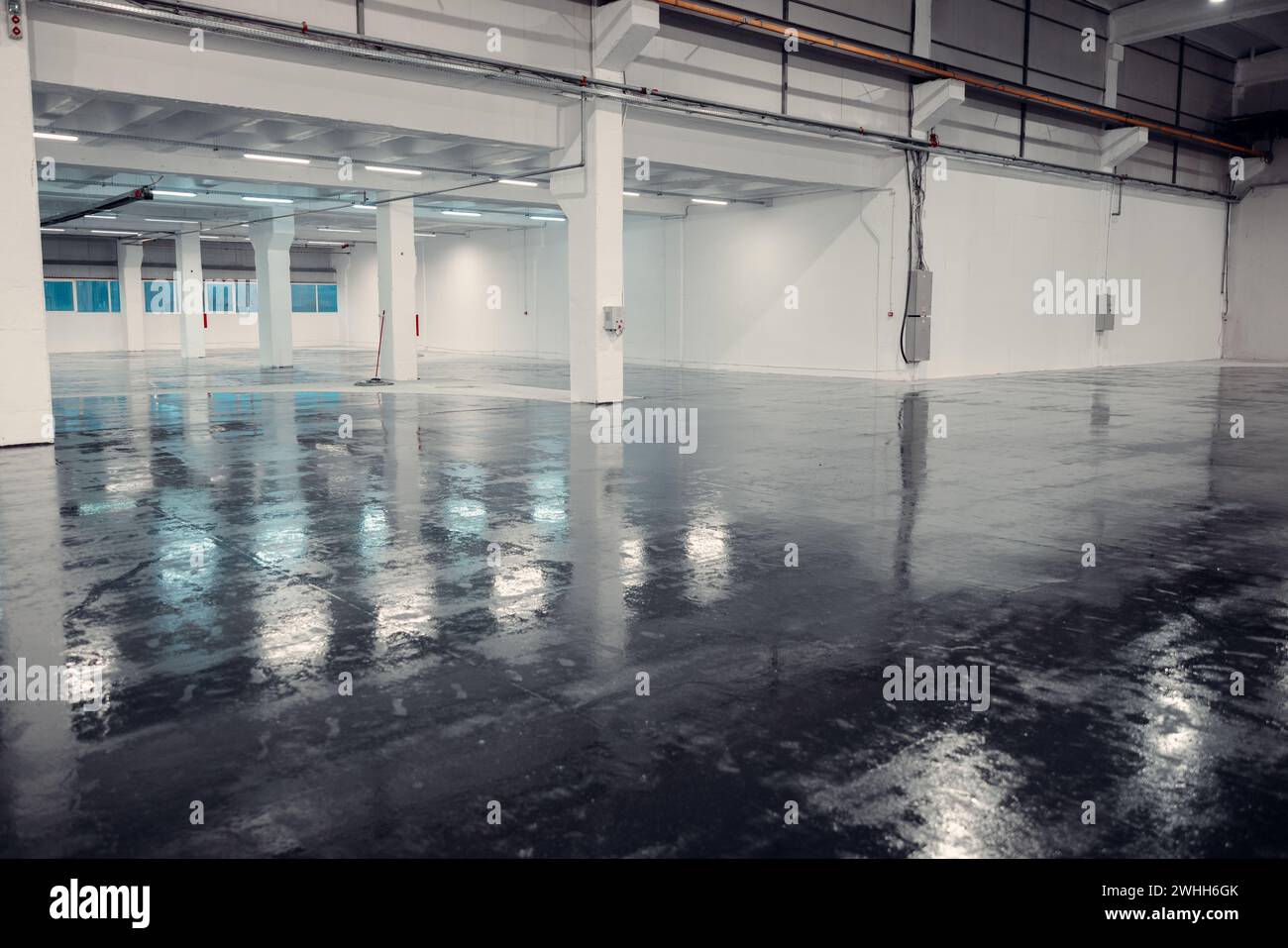 Empty Indoor Go Kart Racing playground epoxy floor Stock Photo - Alamy
