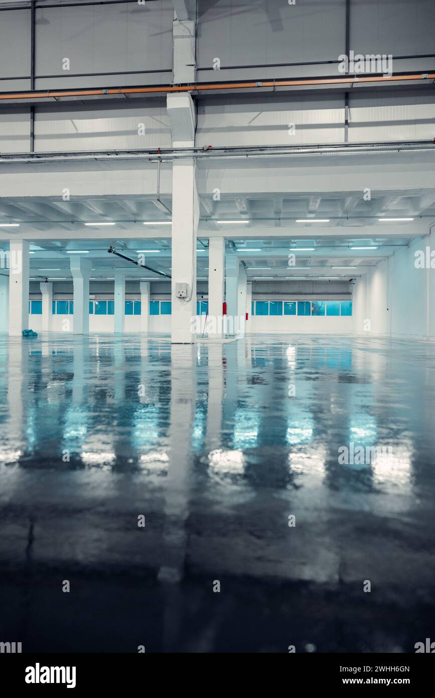 Empty Indoor Go Kart Racing playground epoxy floor Stock Photo - Alamy