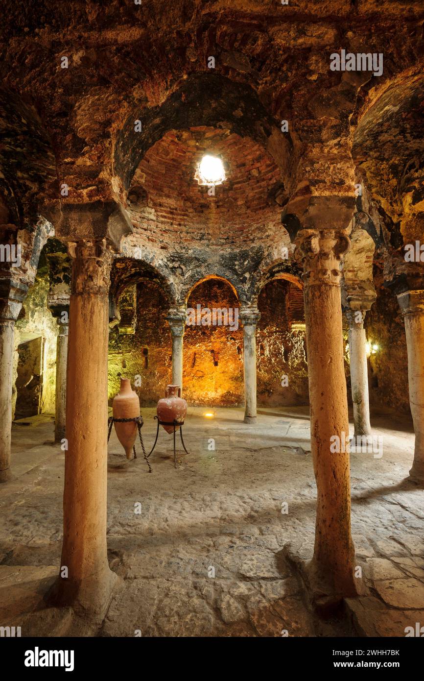 Detalle arquitectonico historico hi-res stock photography and images ...