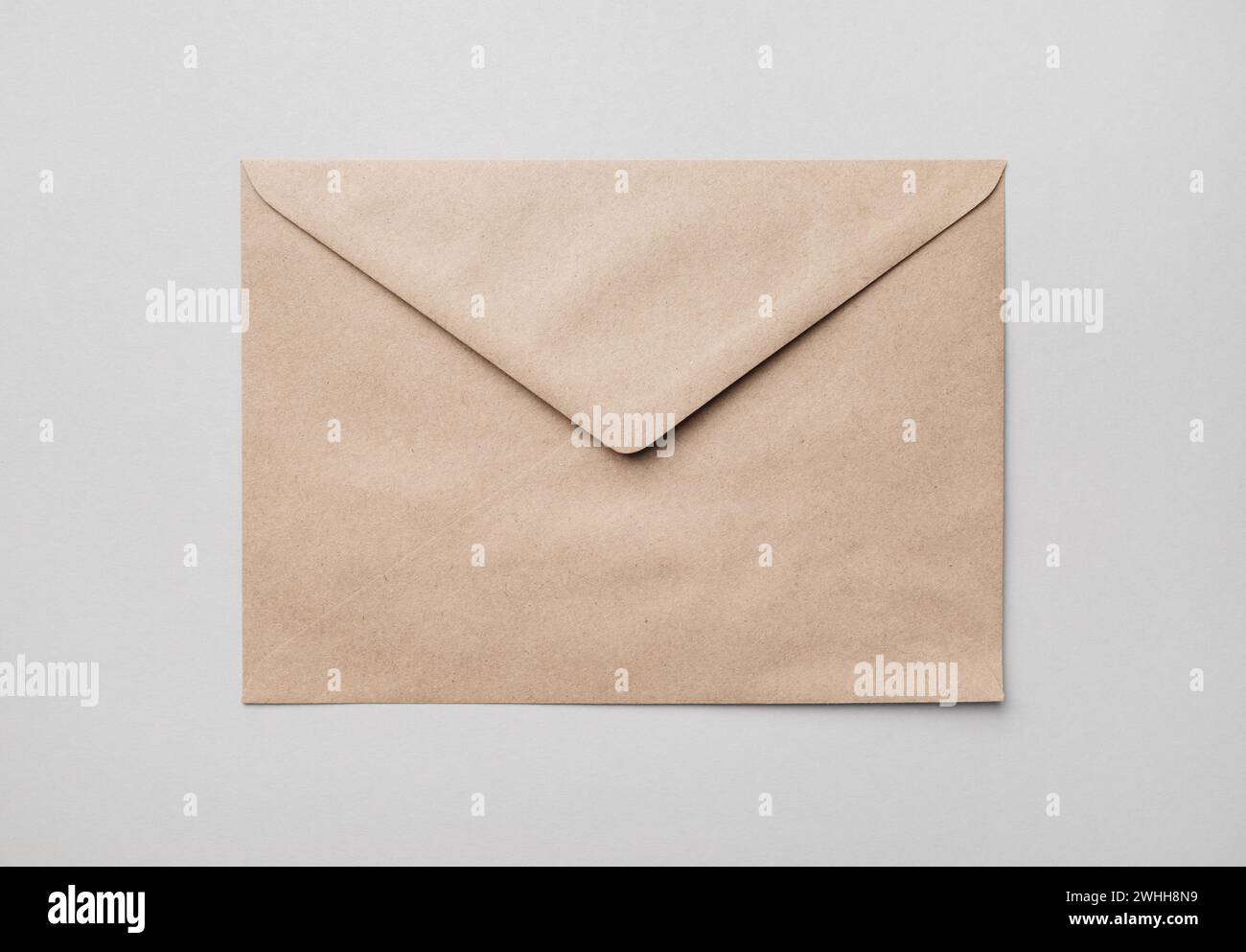 Kraft paper envelope Stock Photo - Alamy
