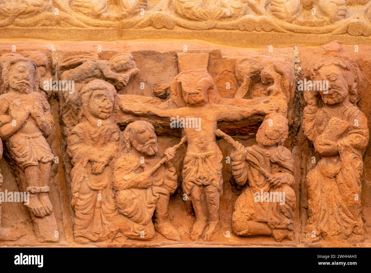 Historia de la arquitectura edad media hi-res stock photography and ...