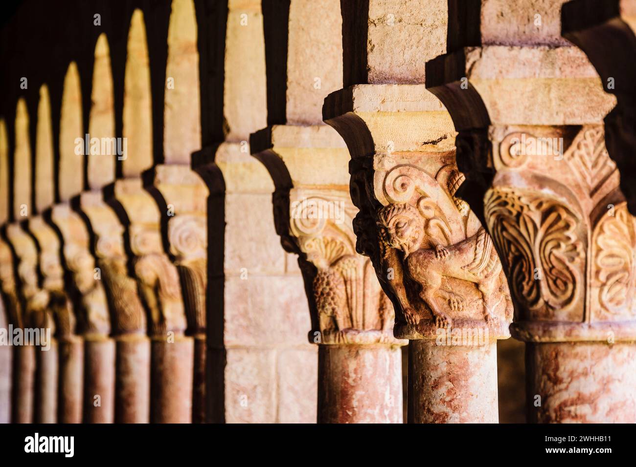 Columnas de columnas hi-res stock photography and images - Alamy