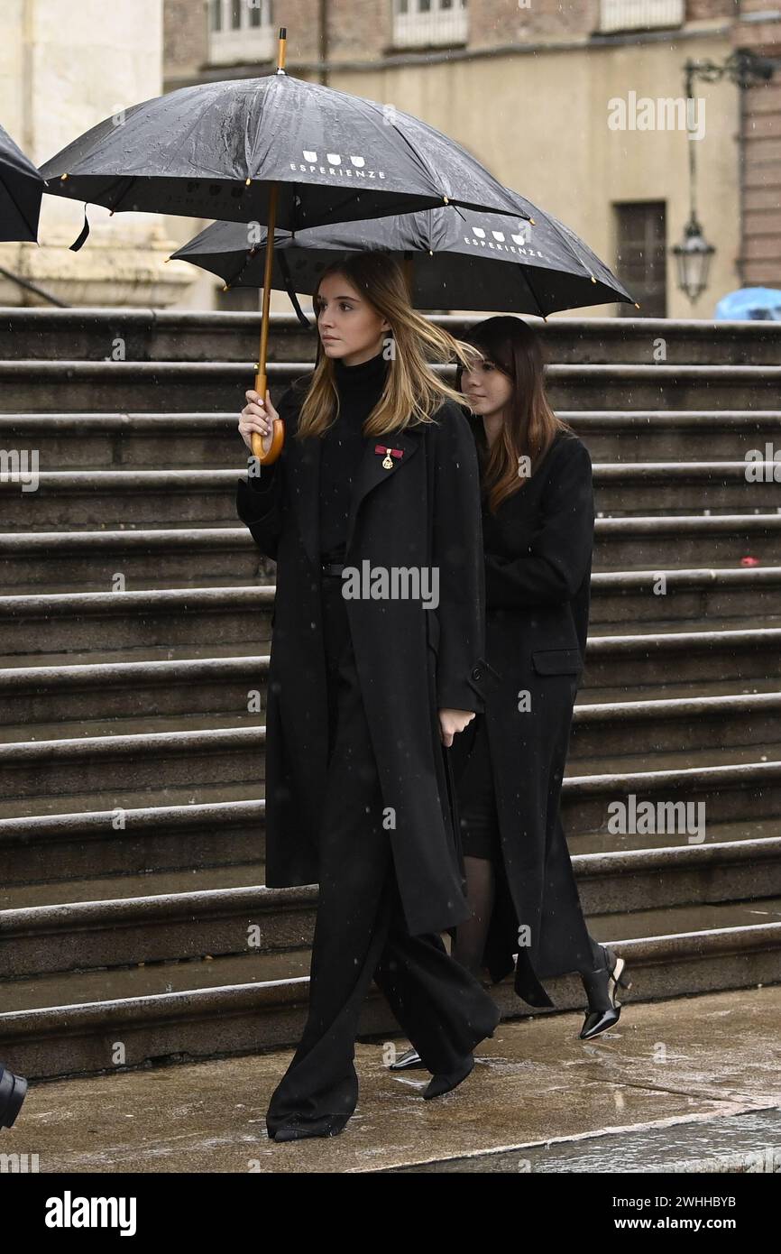 Principessa Vittoria al funerale di Vittorio Emanuele di Savoia (86 ...