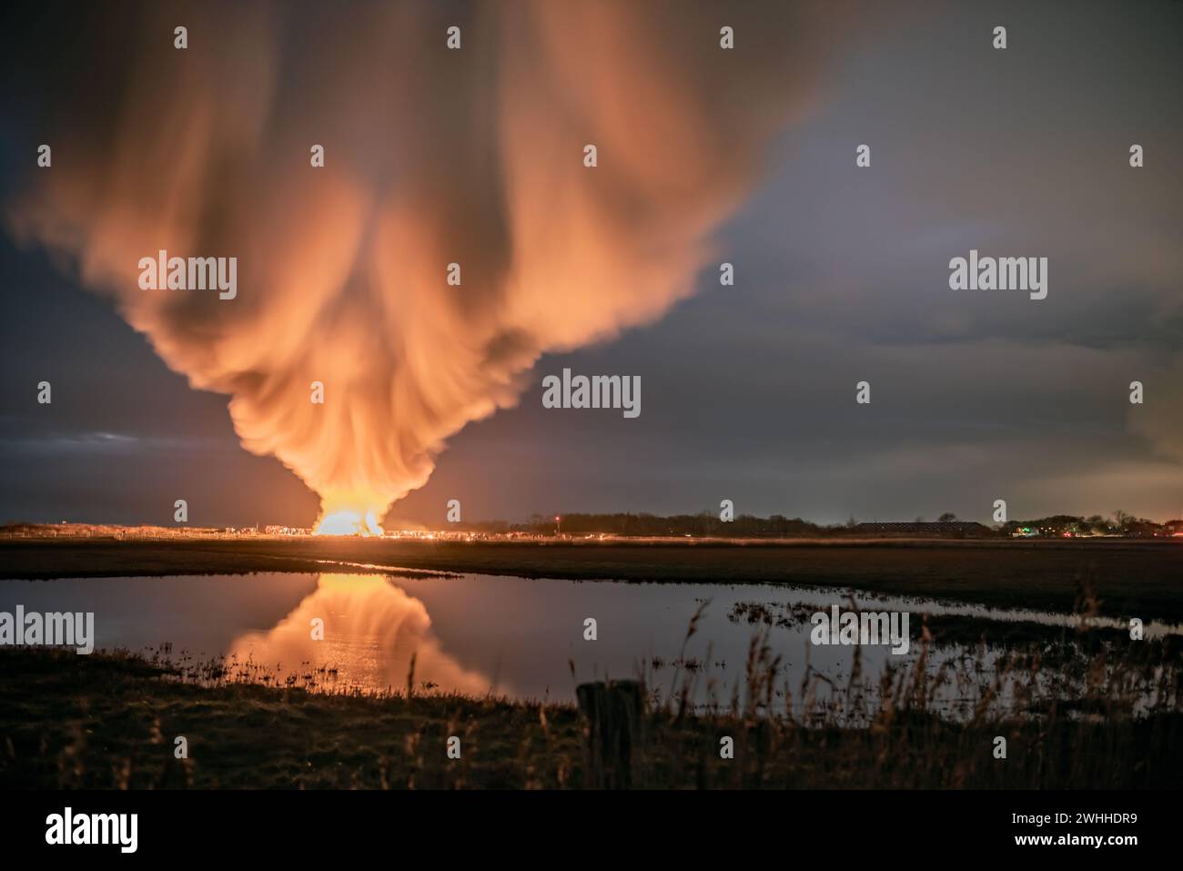 Bike smoke hi-res stock photography and images - Alamy