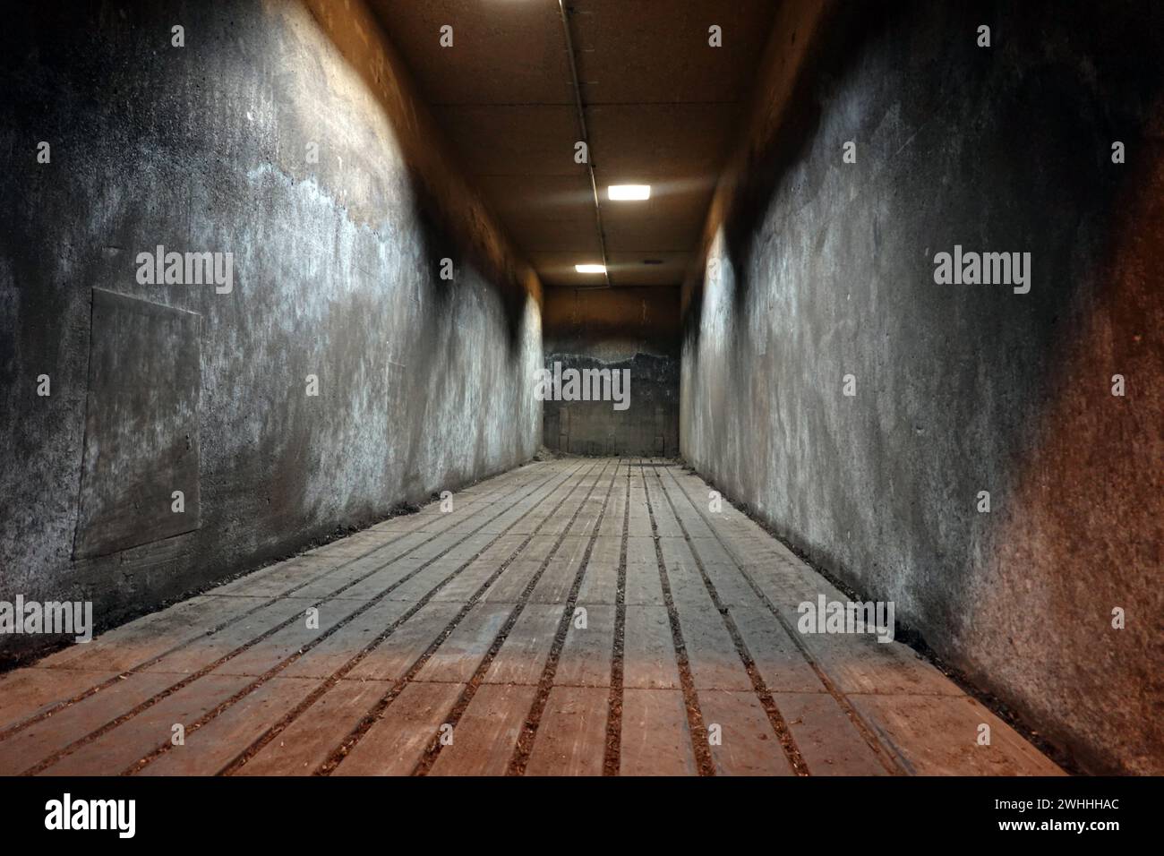 Waste management center of the district of Euskirchen - View into an ...
