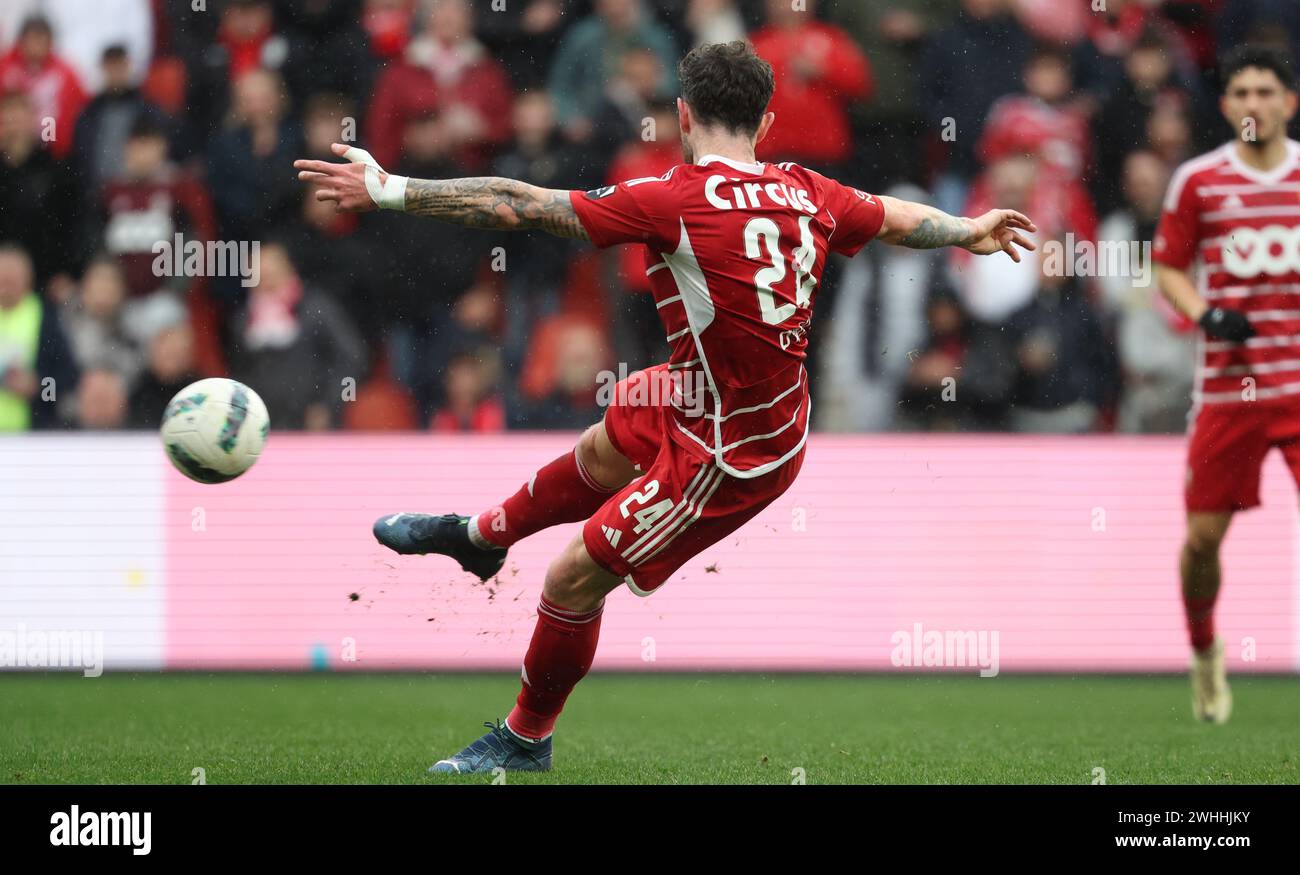 Liege, Belgium. 10th Feb, 2024. Standard's Aiden O'Neill scoring the 1 ...