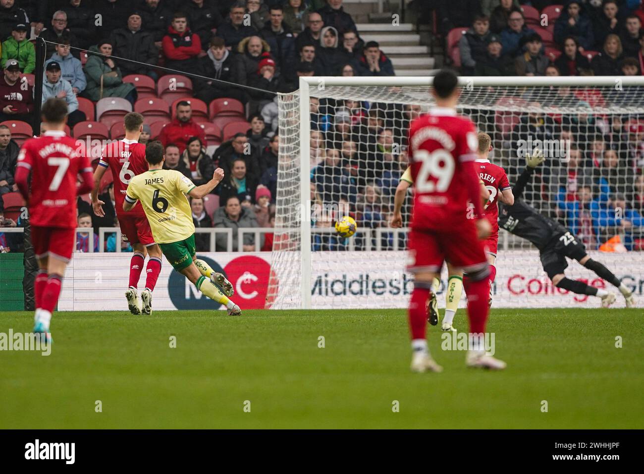 Bristol City's Matty James shoots and scoring during the Sky Bet ...