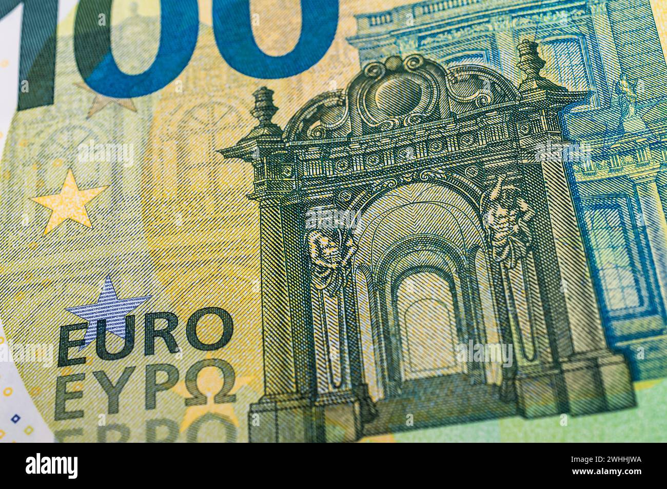 New 100 euro banknotes Stock Photo - Alamy