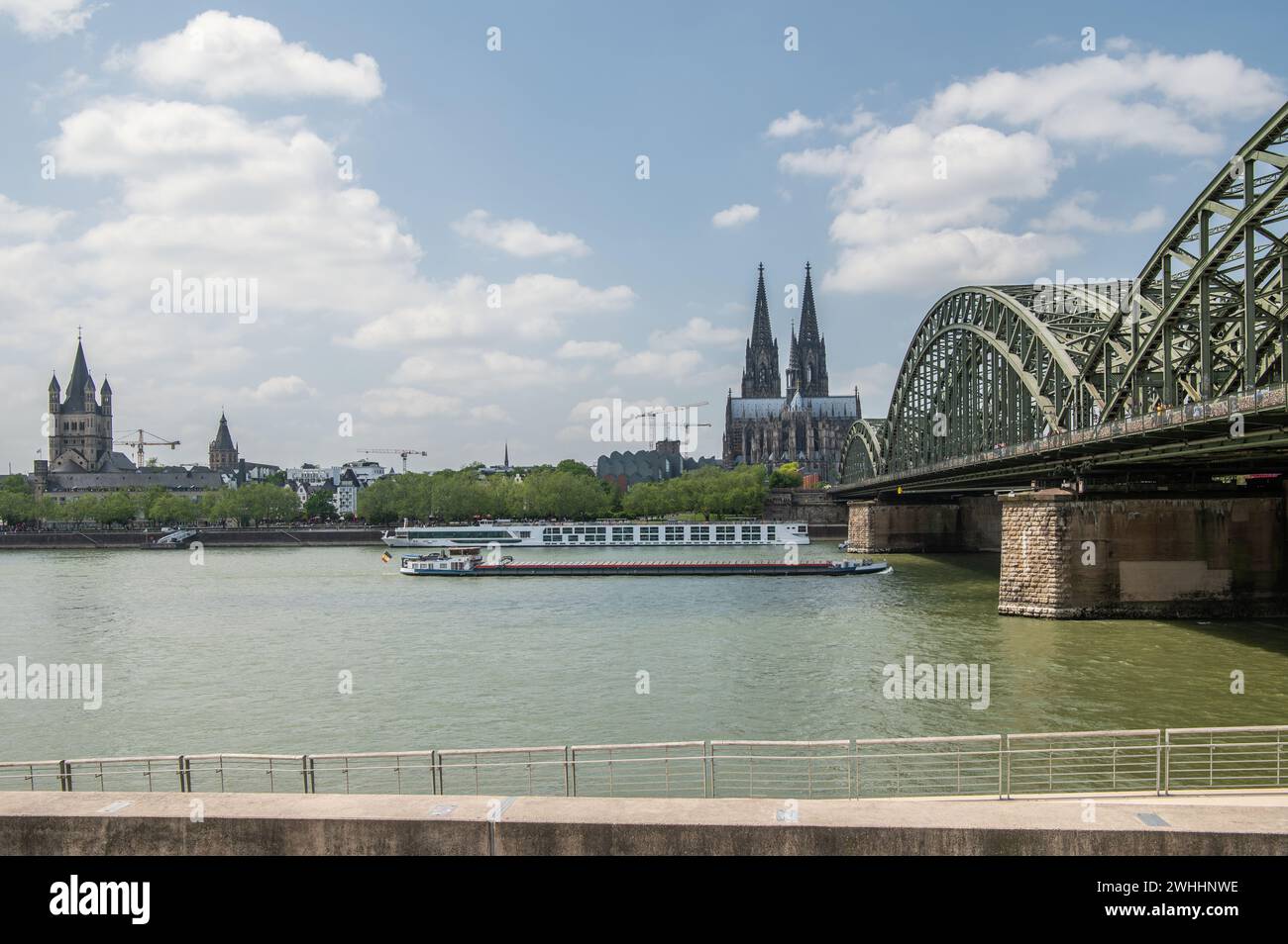 Panorama place bra hi-res stock photography and images - Alamy