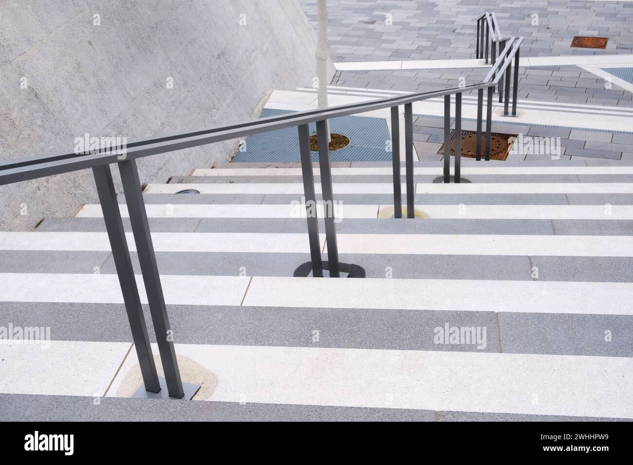 Staircase with handrail hi-res stock photography and images - Alamy