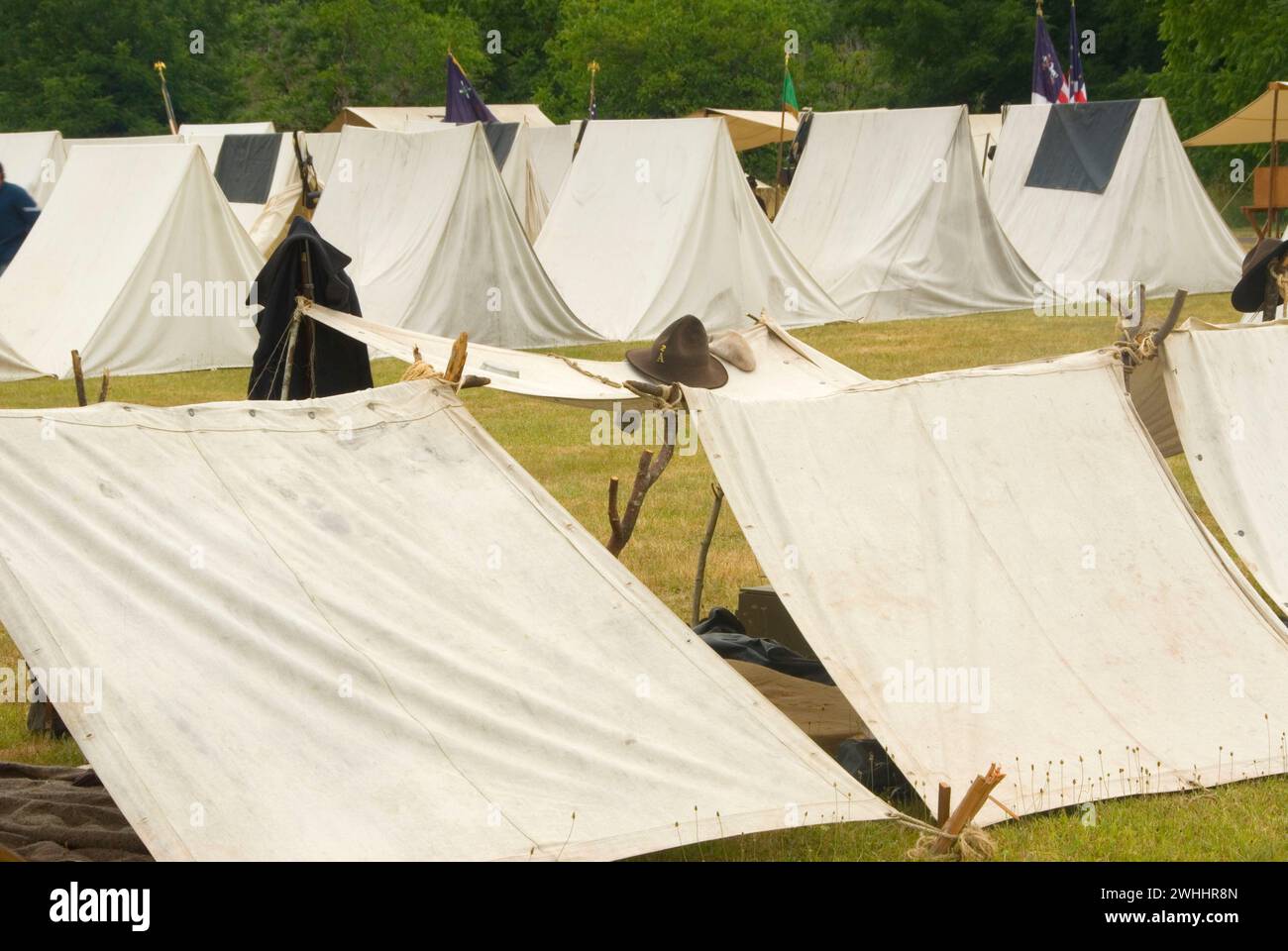 Union camp with shebang, Civil War Re-enactment, Willamette Mission ...