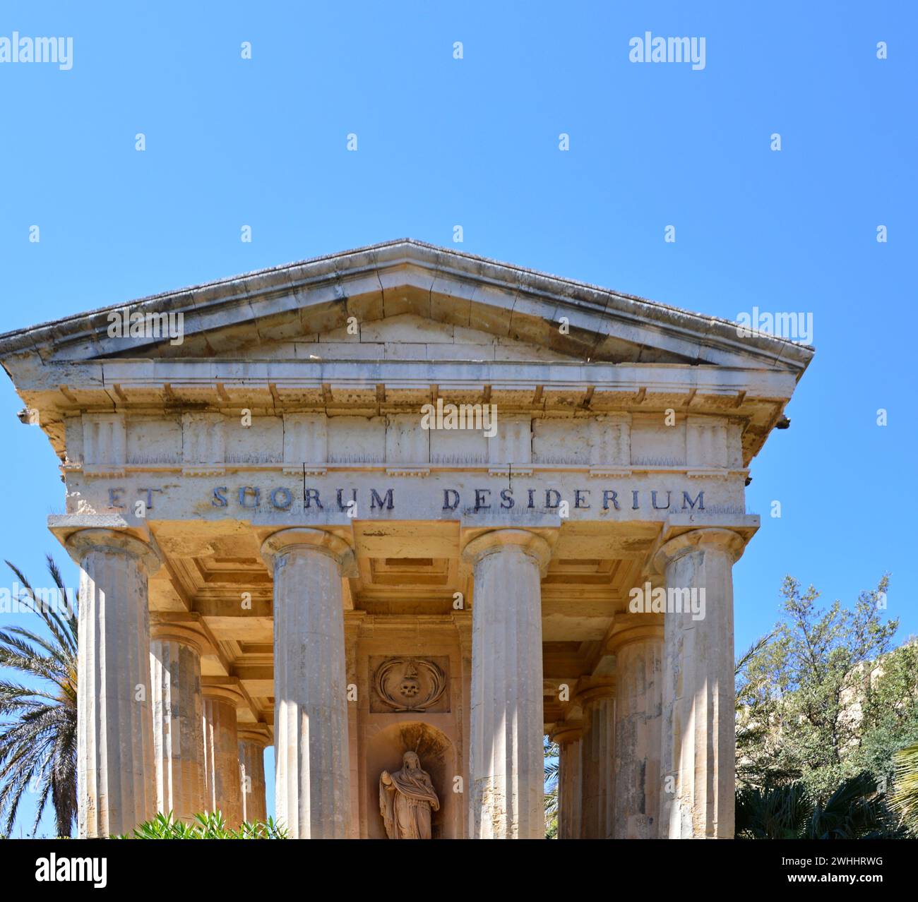 Temple in lower barrakka hi-res stock photography and images - Alamy