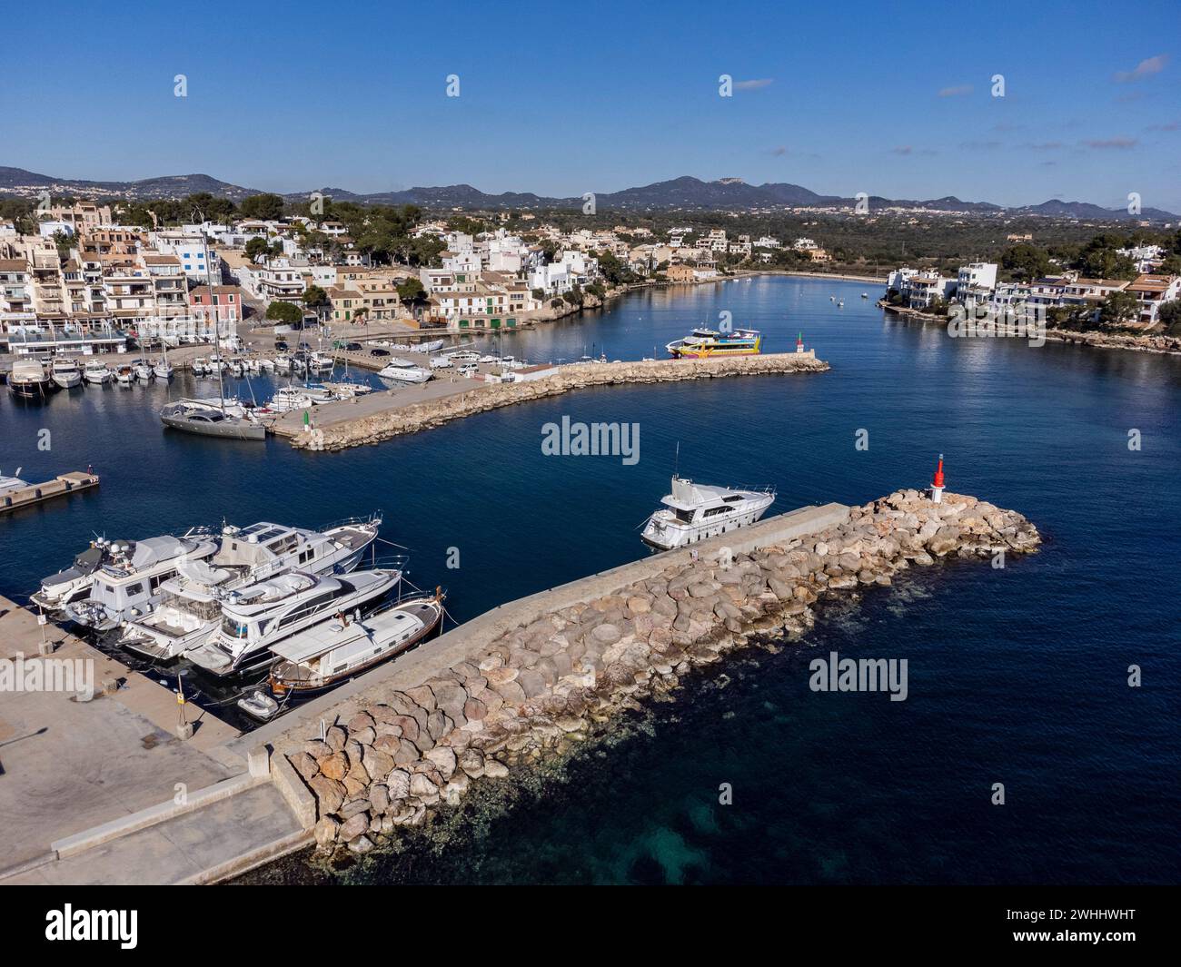 Nautical sports facilities hi-res stock photography and images - Alamy