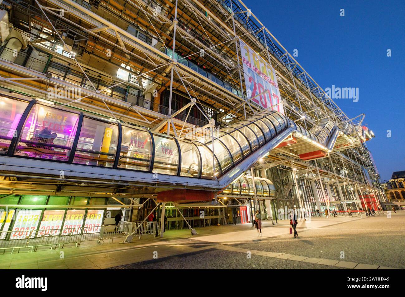 Centro cultural pompidou hi-res stock photography and images - Alamy