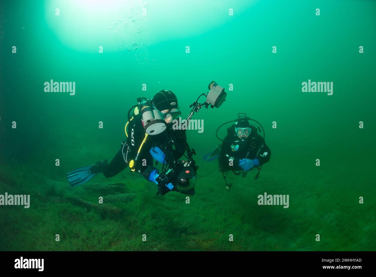 Mountain Lake - underwater Stock Photo - Alamy