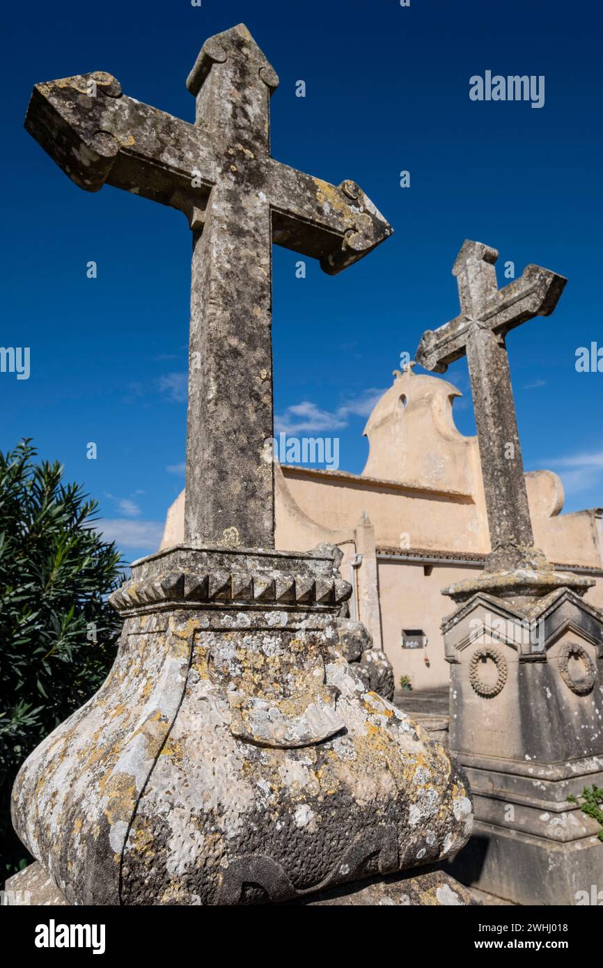 Family tomb hi-res stock photography and images - Alamy