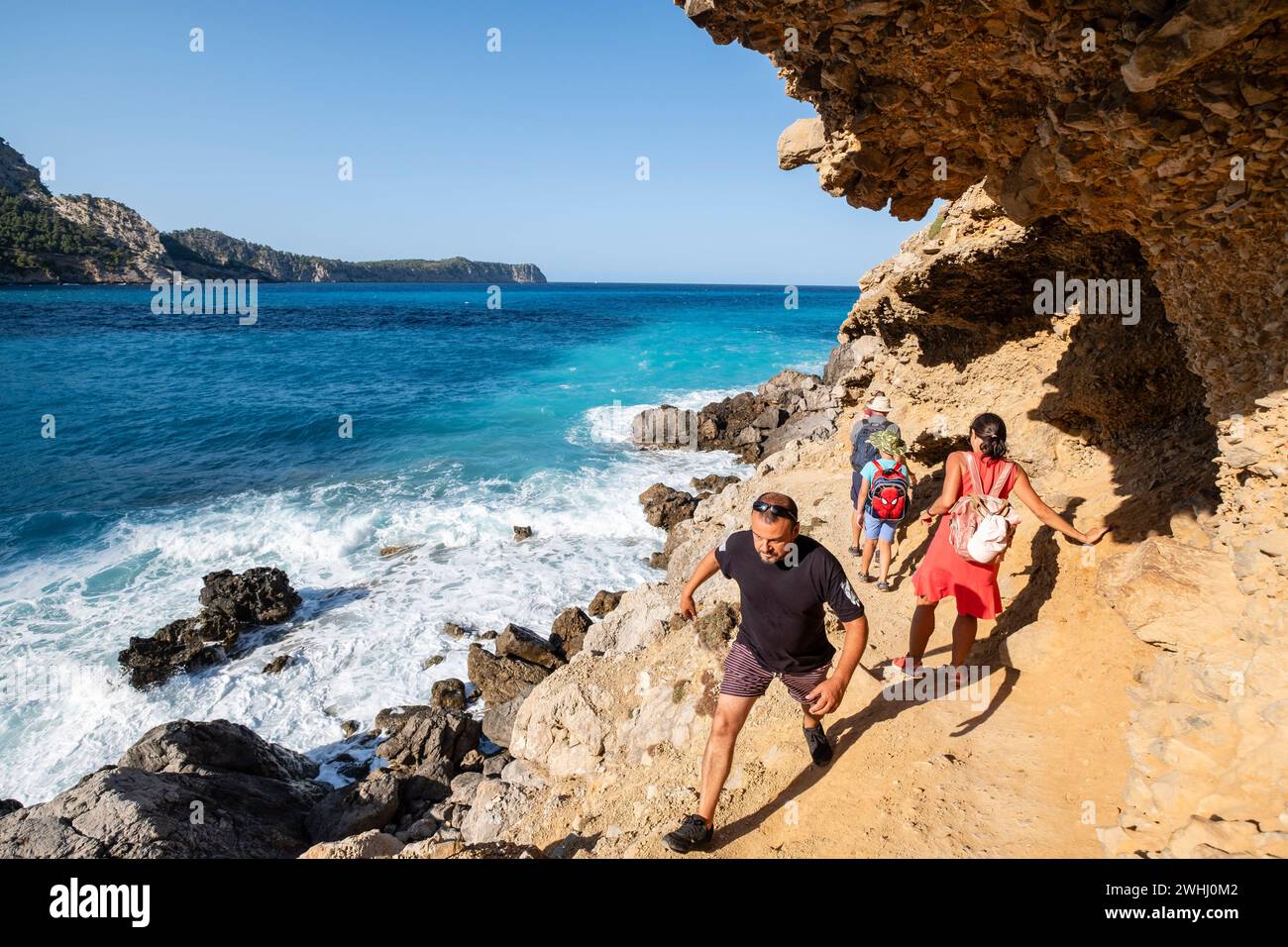Family area beach hi-res stock photography and images - Alamy