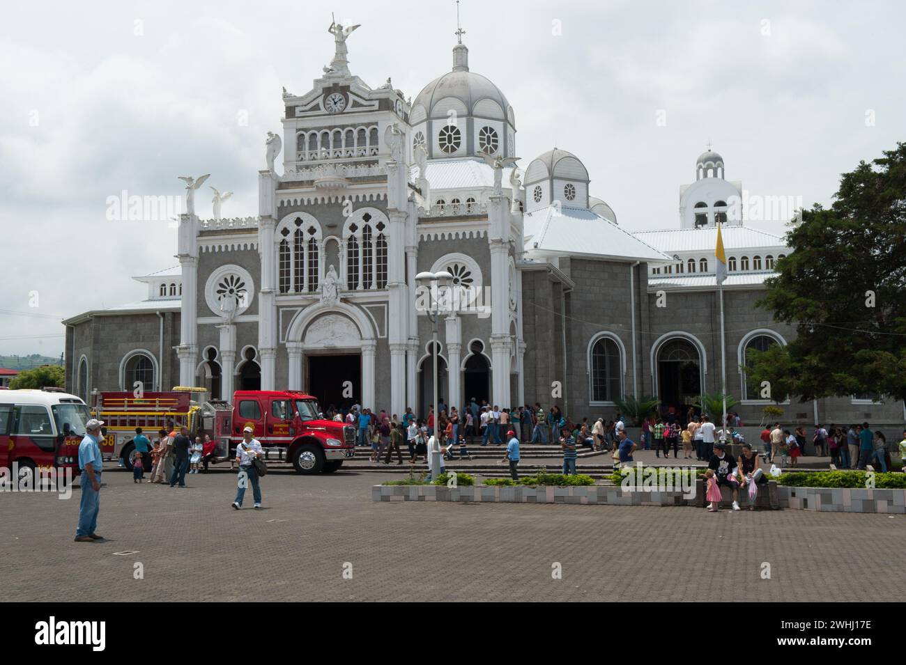 Cartago basilica de nuestra de hi-res stock photography and images - Alamy